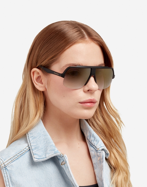 BAVE - BLACK REVO | Hawkers United Kingdom