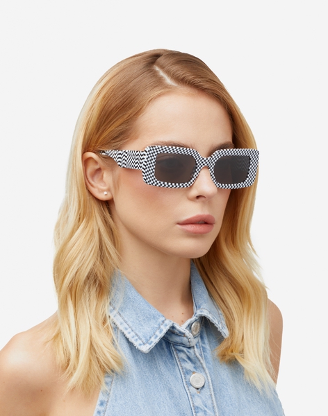 JAM - CHECKERS DARK | Hawkers México Tienda Oficial