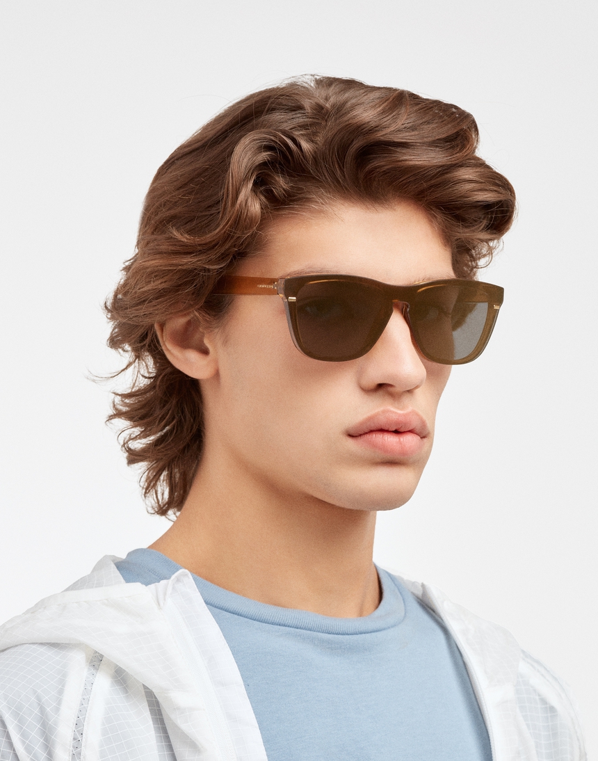 ONE DREAM - BLACK GOLD | Hawkers