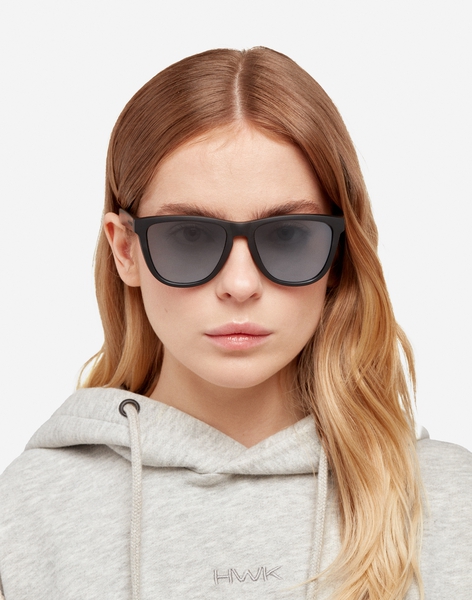 Hawkers ONE RAW - POLARIZED BLACK CHROME | Hawkers® Tienda Oficial