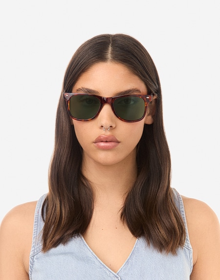 Hawkers sunglasses SLATER - POLARIZED CAREY GREEN